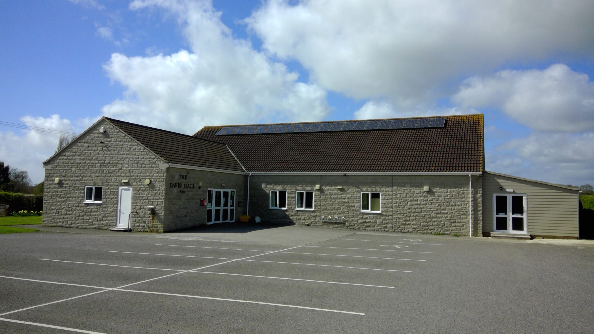The Davis Hall – Website for The Davis Hall in West Camel